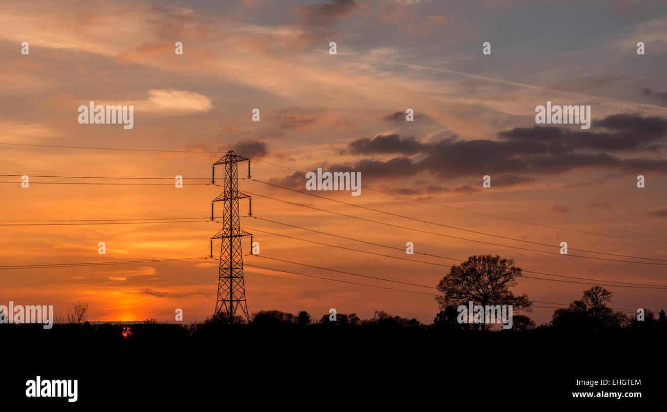 Powering down hi-res stock photography and images - Alamy