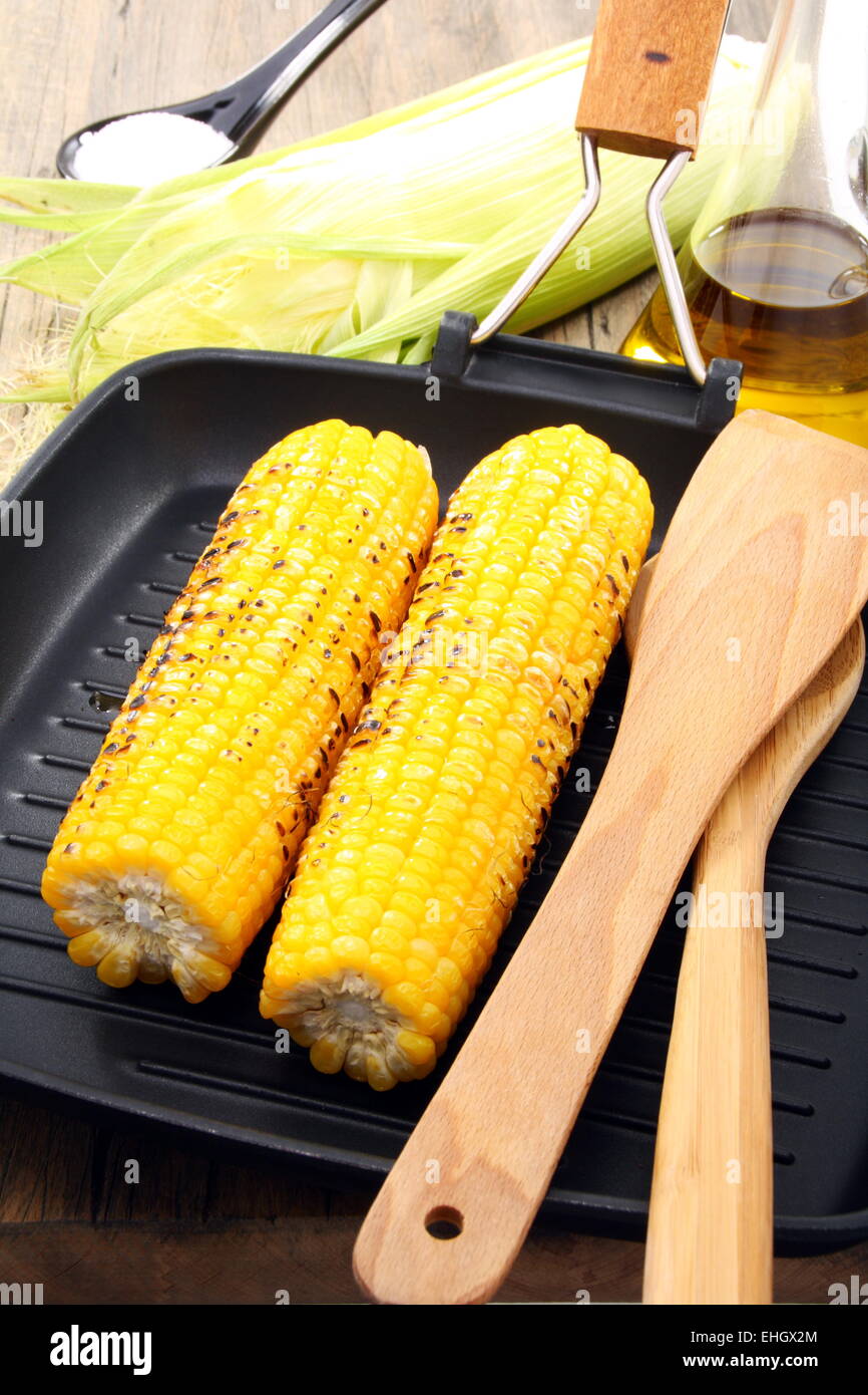 Frying corn hi-res stock photography and images - Alamy