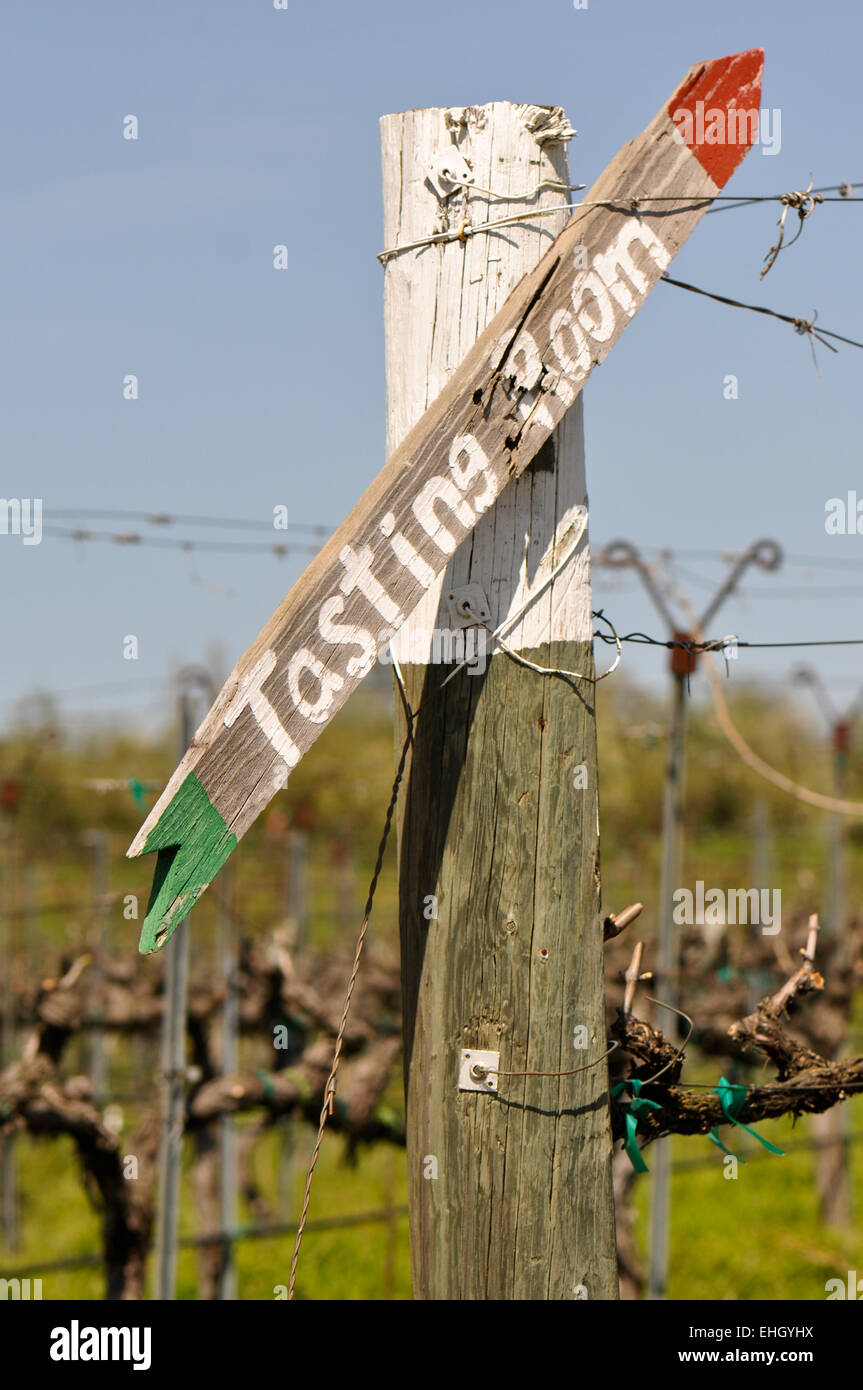 Tasting Room Sign Post Stock Photo - Alamy