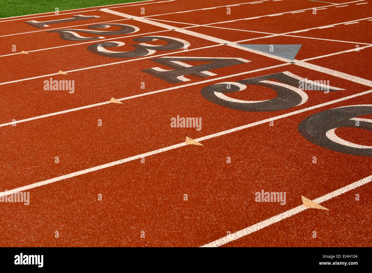1 2 3 Track to get ahead Stock Photo - Alamy