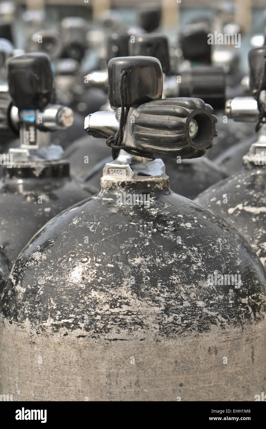 Scuba tank hi-res stock photography and images - Alamy