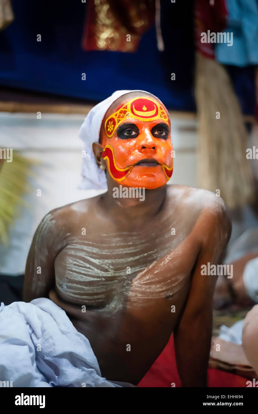 Theyyam makeup hi-res stock photography and images - Alamy