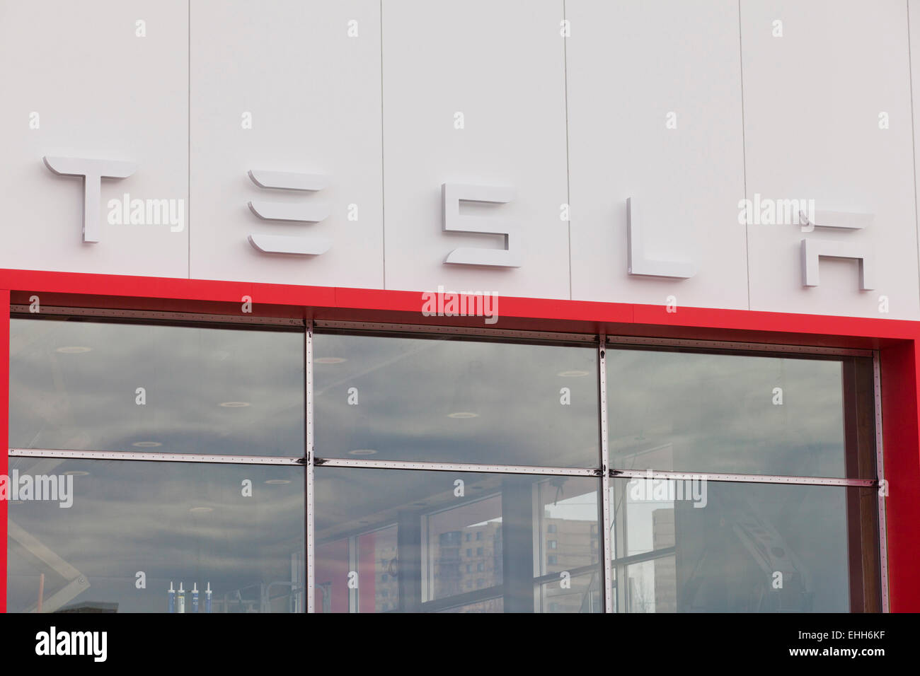 Tesla dealership sign - USA Stock Photo - Alamy