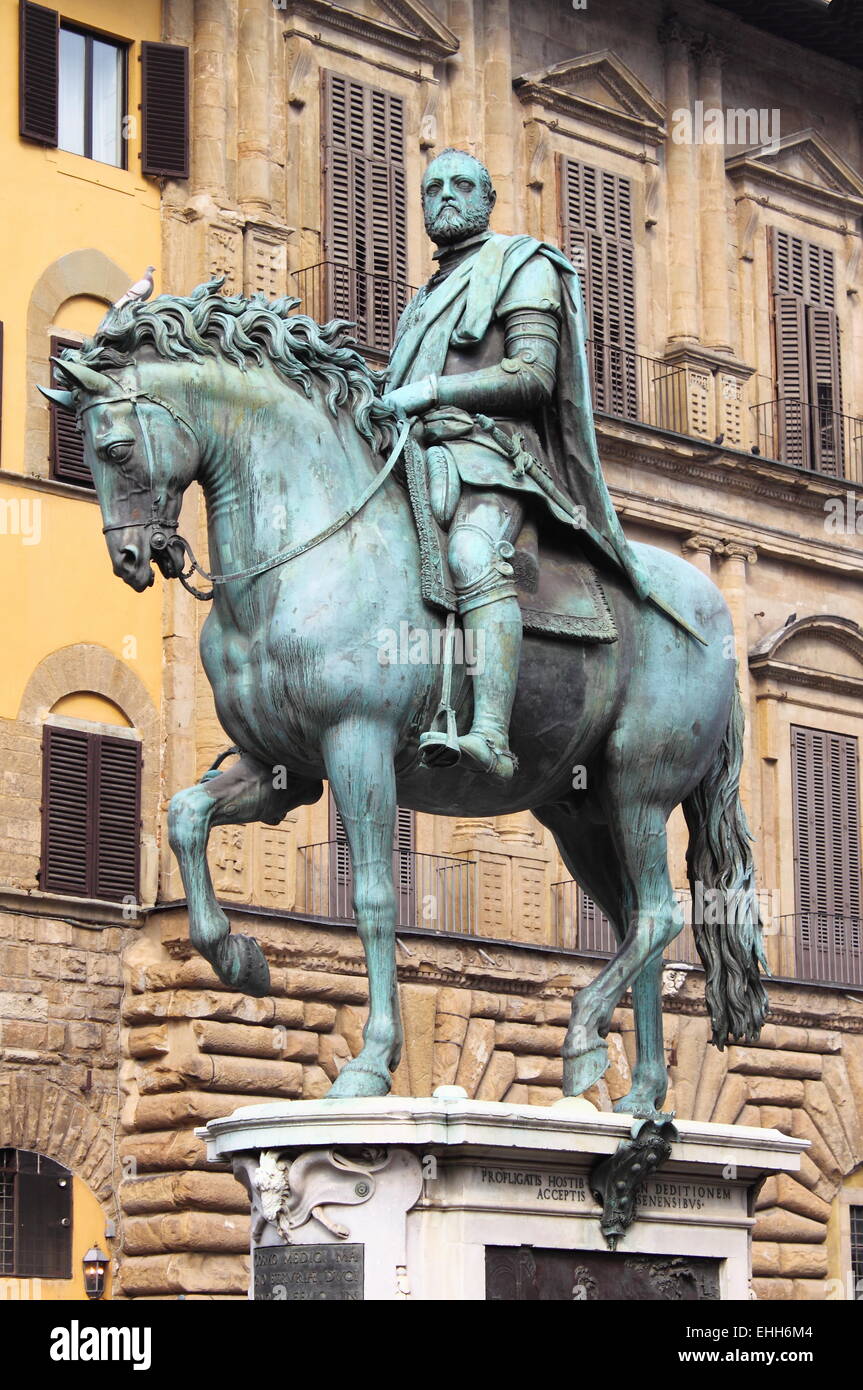 Statue cosimo i medici hi-res stock photography and images - Alamy