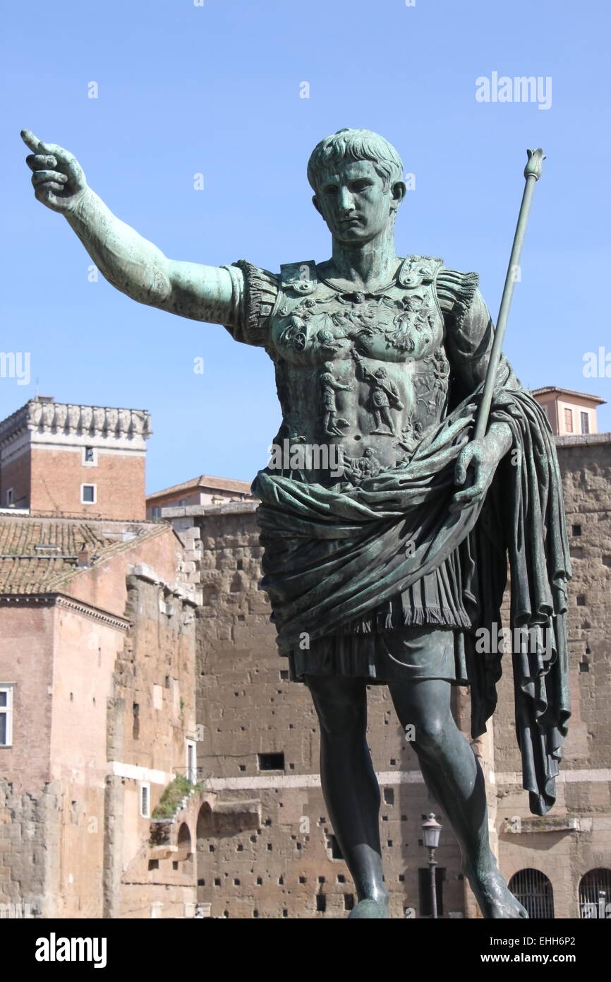 Statue of emperor Augustus Stock Photo - Alamy