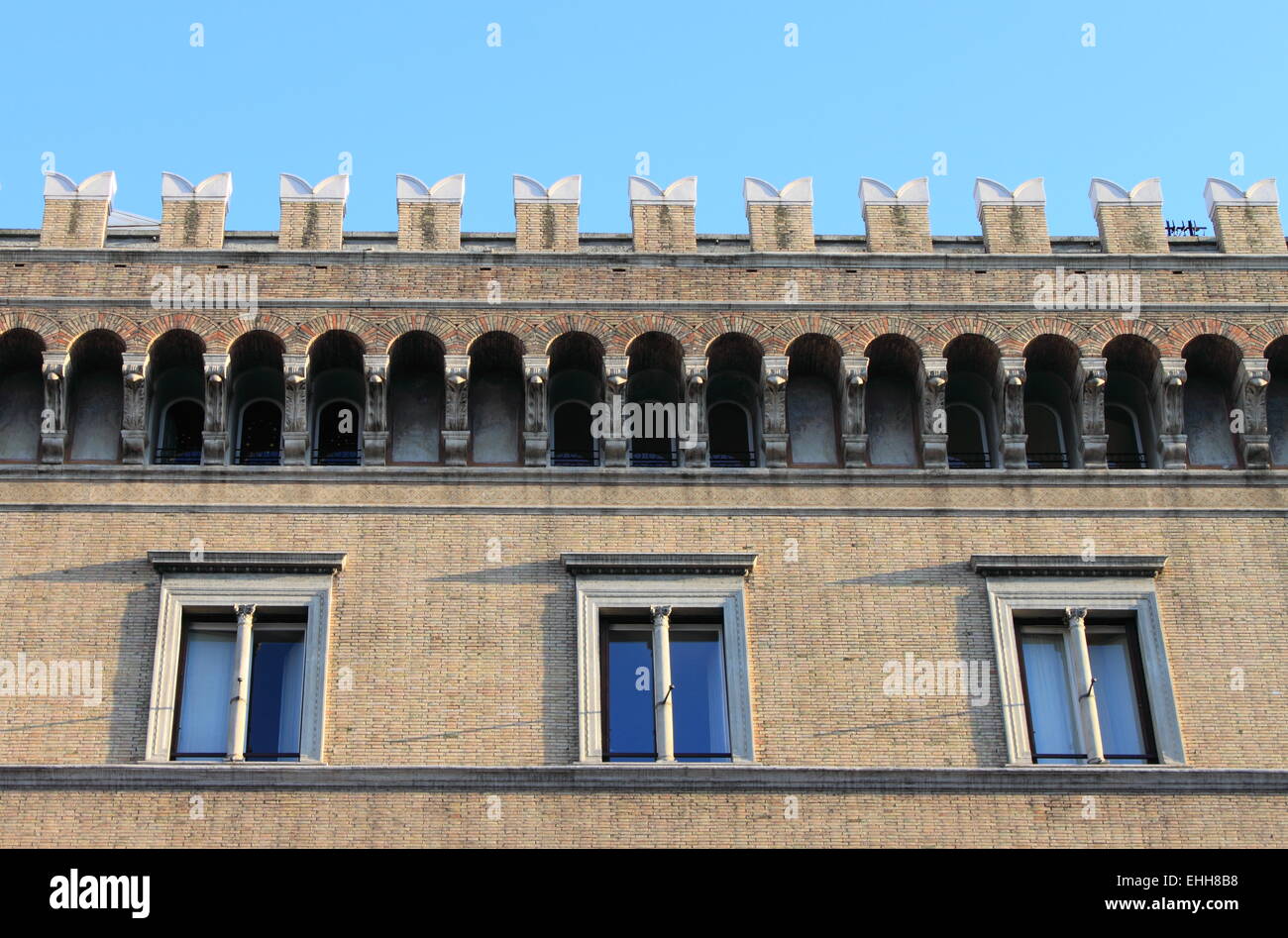 Old roman building with glass hi-res stock photography and images - Alamy