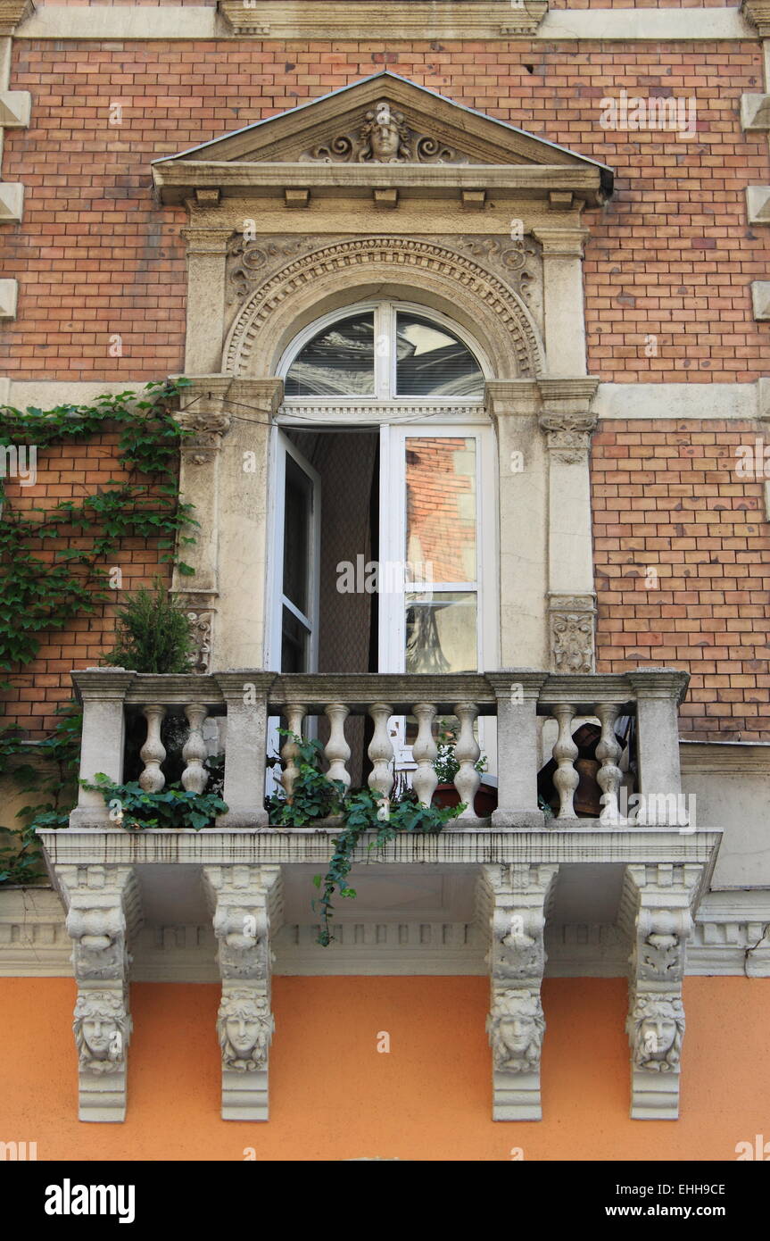 Renaissance balcony hi-res stock photography and images - Alamy