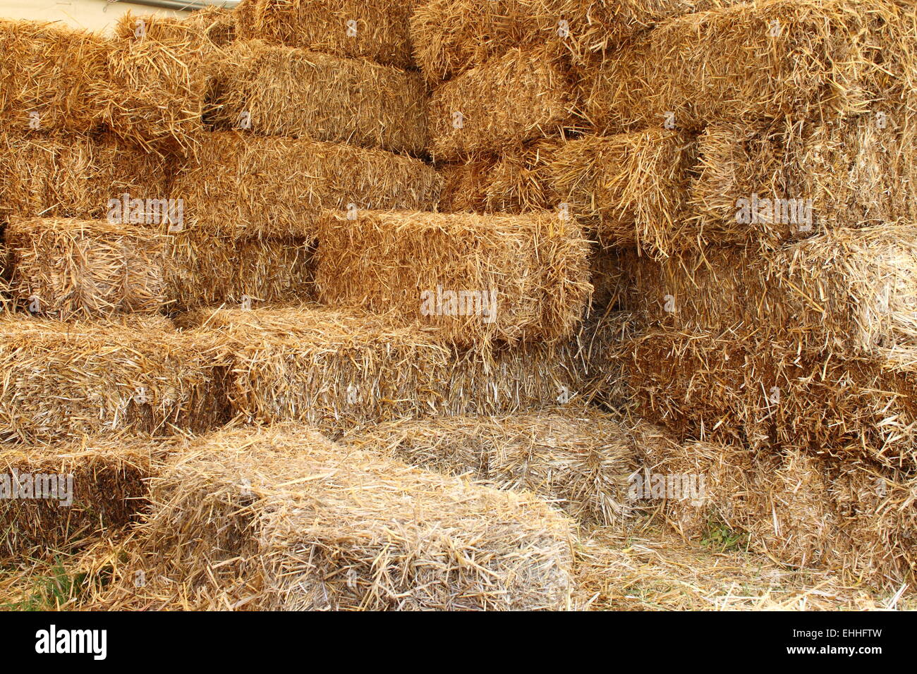 Grain store barn hi-res stock photography and images - Alamy