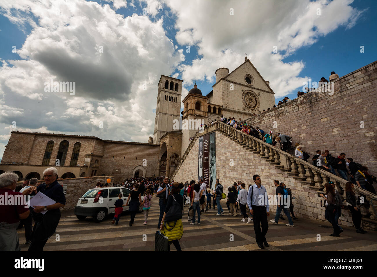 St francis basilica assisi perugia hi-res stock photography and images ...