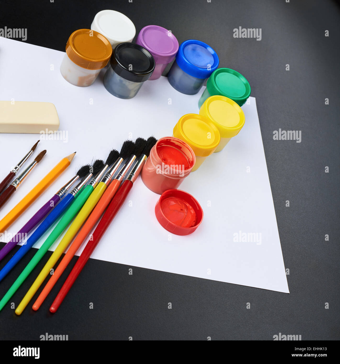 Multiple drawing paints and brushes Stock Photo - Alamy