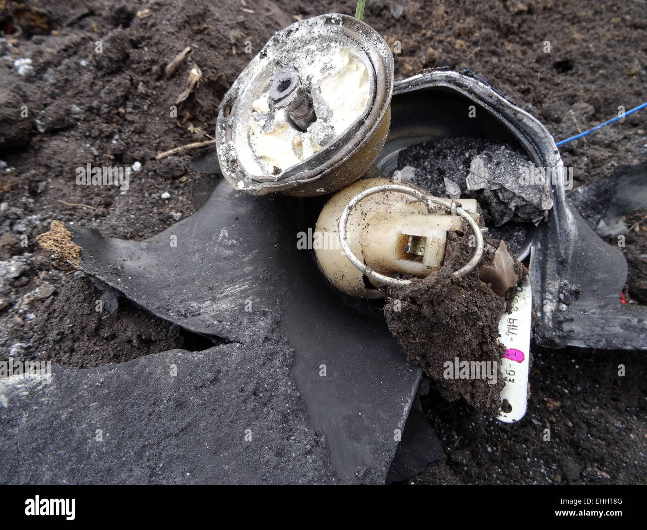 Improvised explosive device hi-res stock photography and images - Alamy