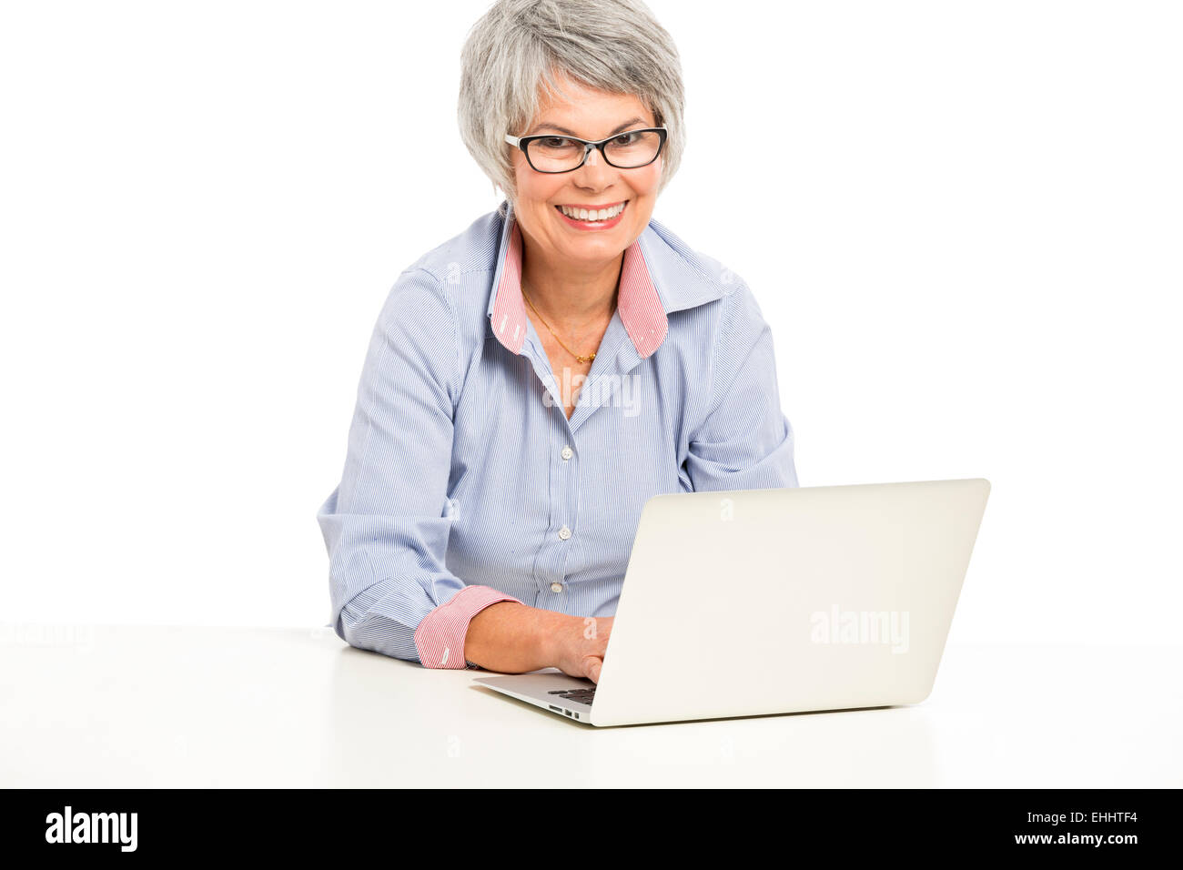 Elderly working office hi-res stock photography and images - Alamy