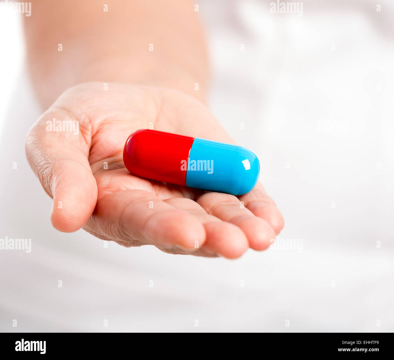 Big pill hi-res stock photography and images - Alamy