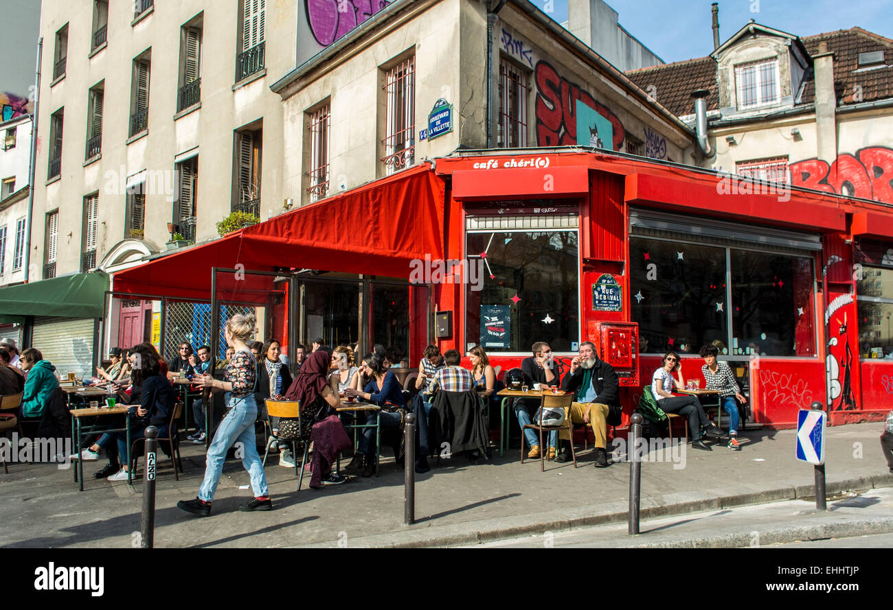 Paris Cafe, France, Terrace, Large Crowd People, in "Café Chéri(e ...