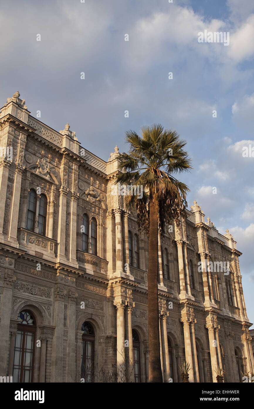 Dolmabahce palast hi-res stock photography and images - Alamy