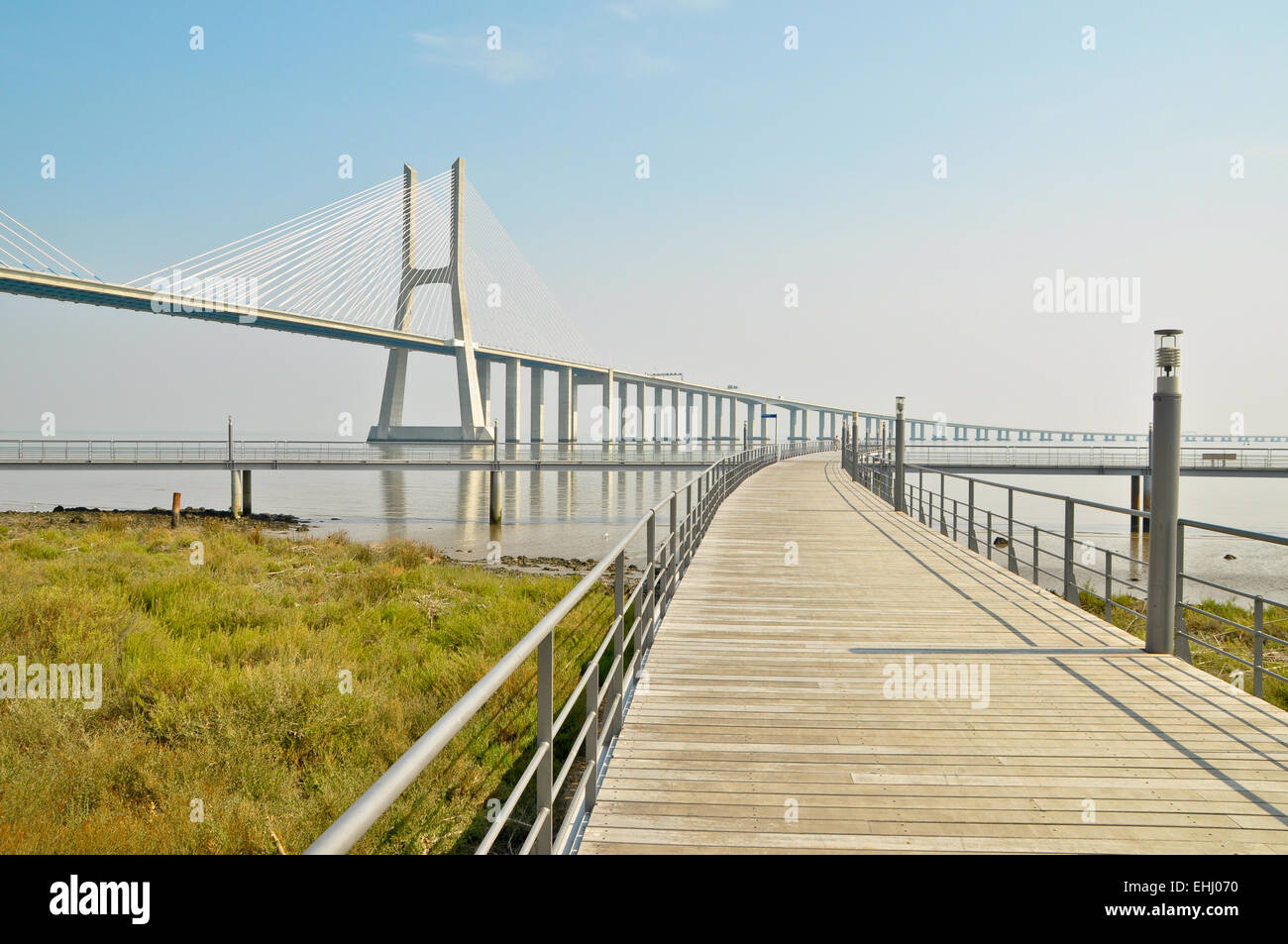 Vasco da Gama-Bridge Stock Photo - Alamy