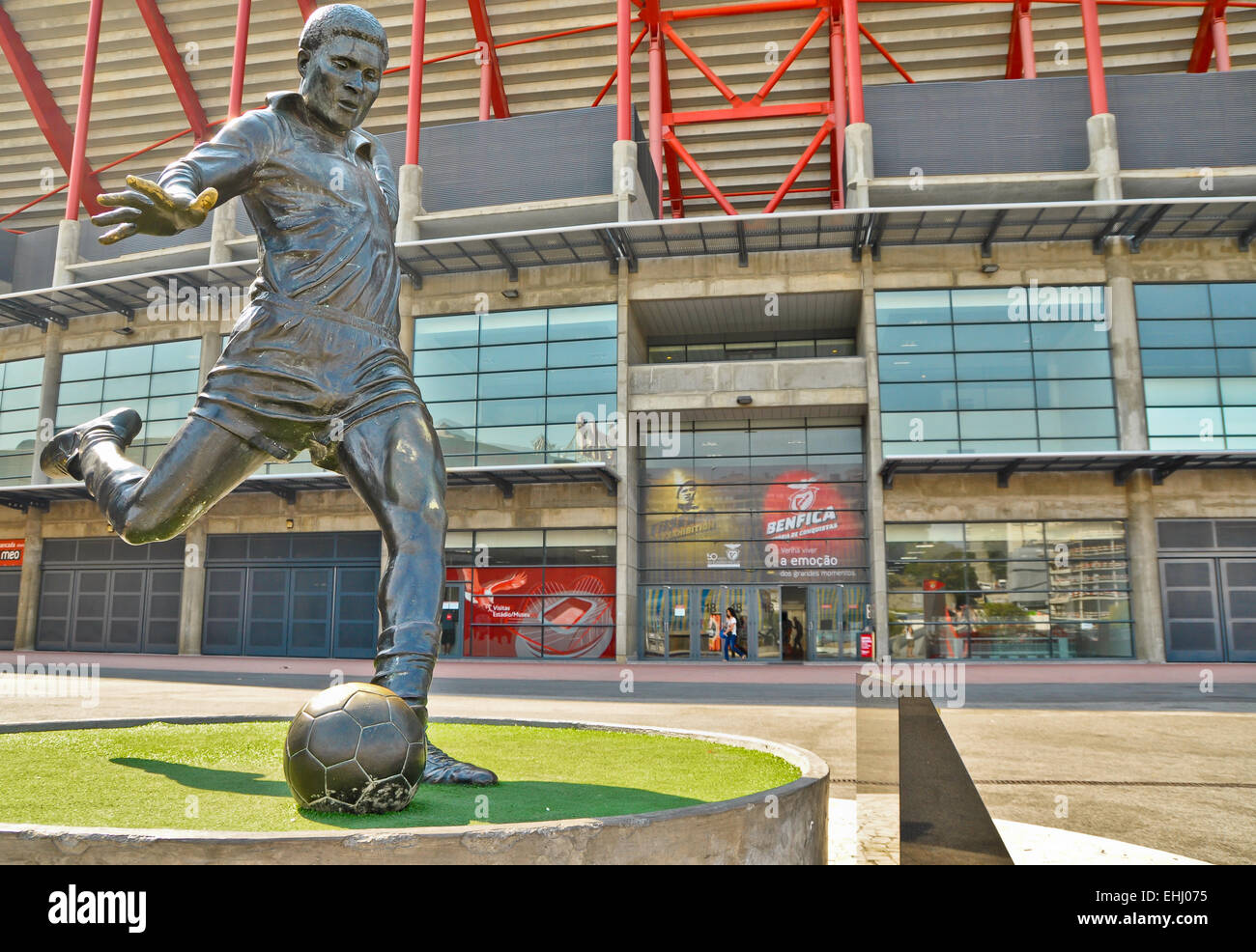 Benfica hi-res stock photography and images - Alamy