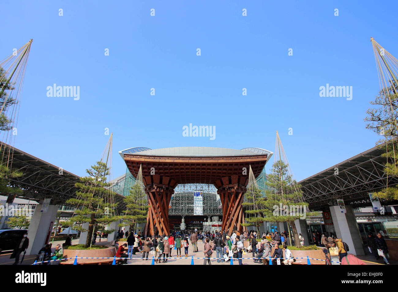 Kanazawa Station. Japan Rail officially opened its new 1.7 trillion Yen ...