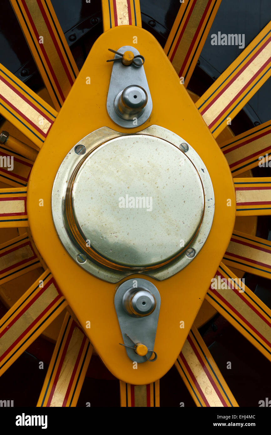 Traction engine wheel Stock Photo - Alamy