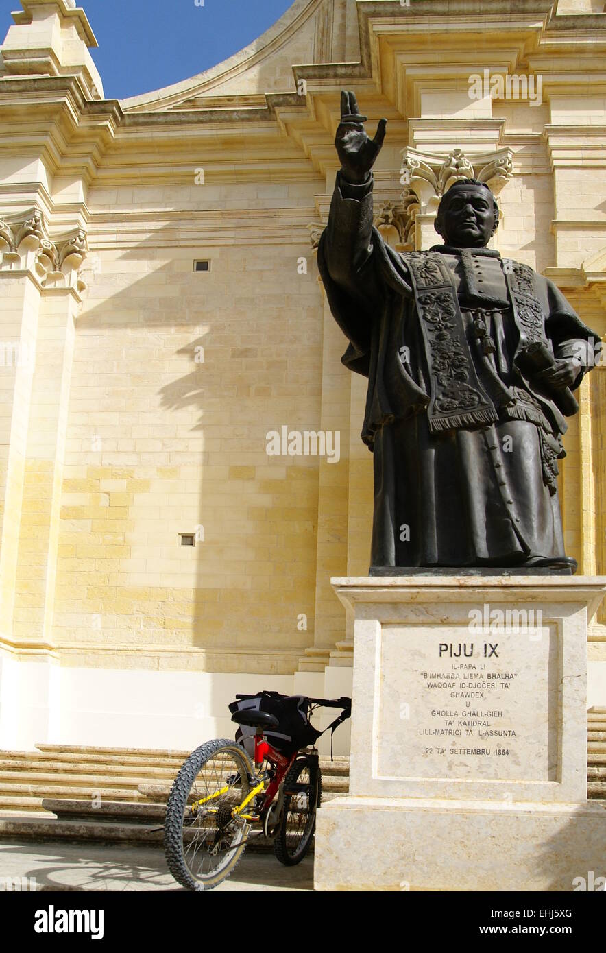Bronze Statue of Pope Pius IX outside the Cathedral in the Citadella ...