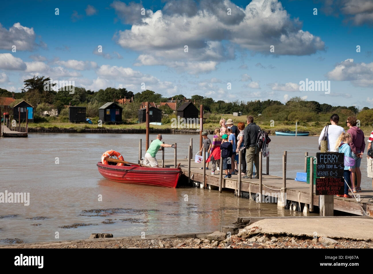 Southwold harbour ferry hi-res stock photography and images - Alamy
