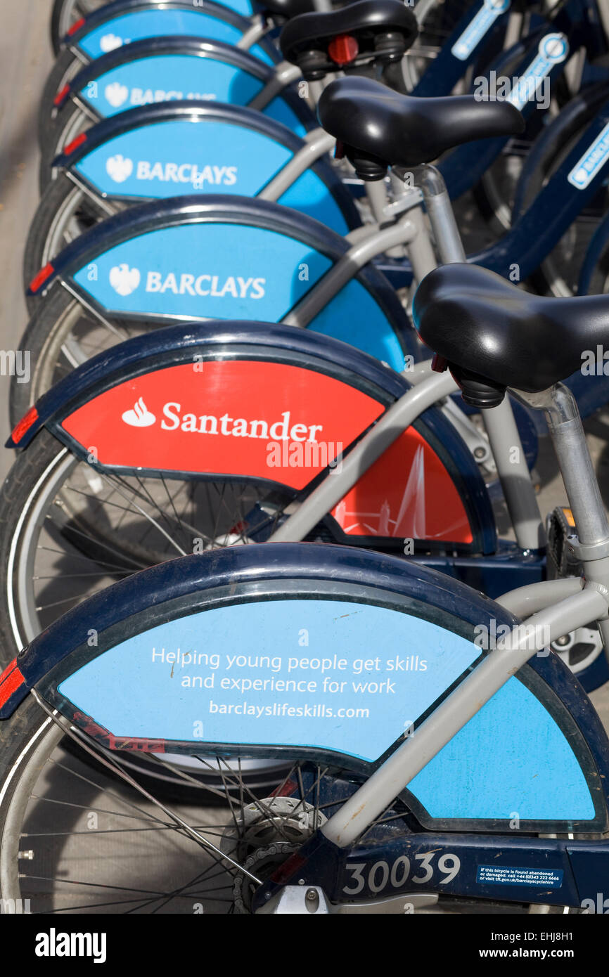 Public bicycle sharing scheme docking station hi-res stock photography ...