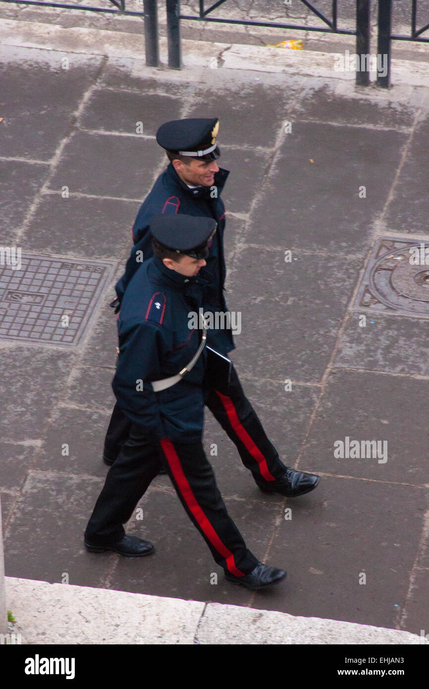 Battle of the beams hi-res stock photography and images - Alamy