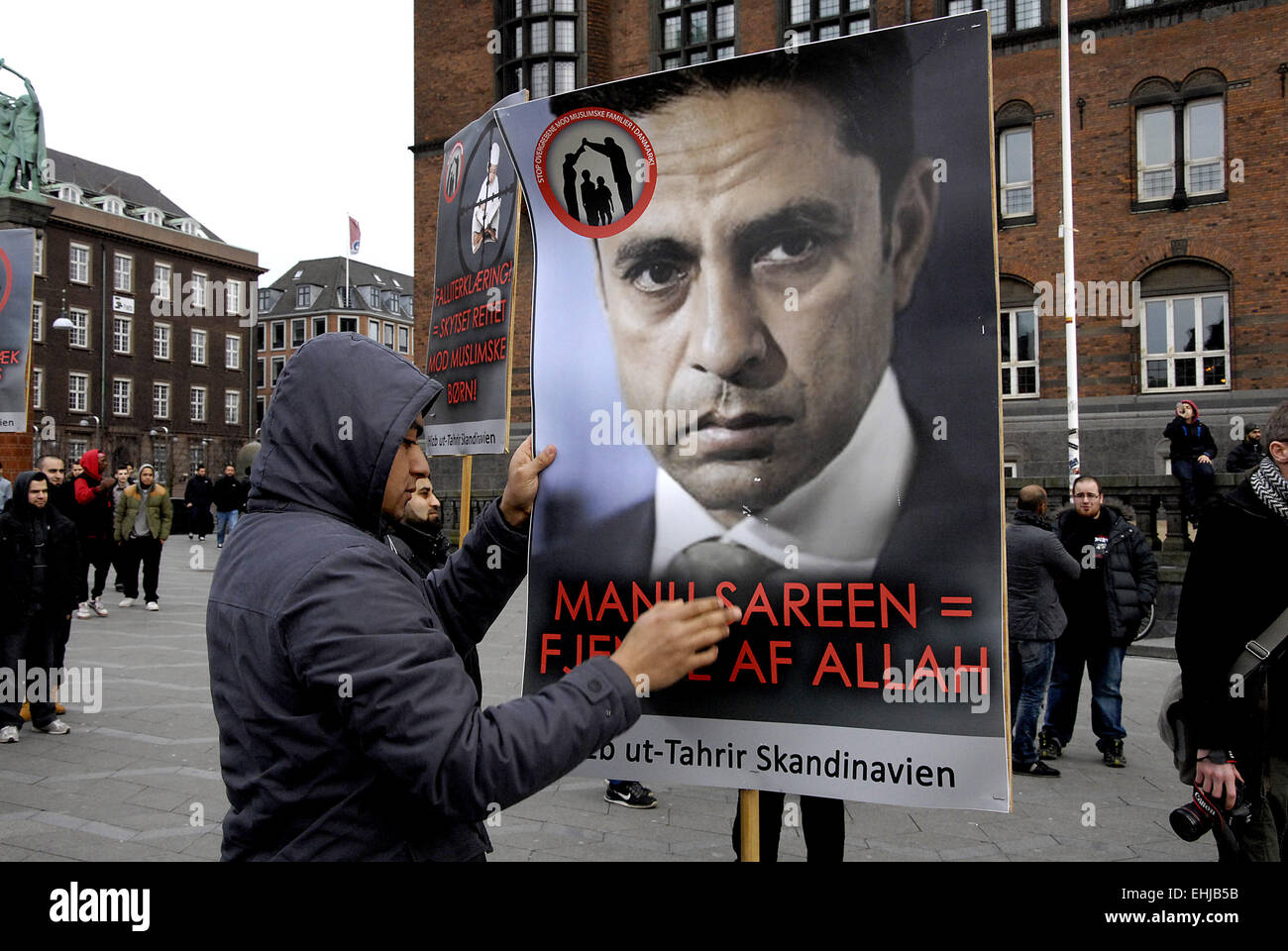 Copenhagen, Denmark. 14 March 2015 Hizb Ut Tahirir protest danish ...