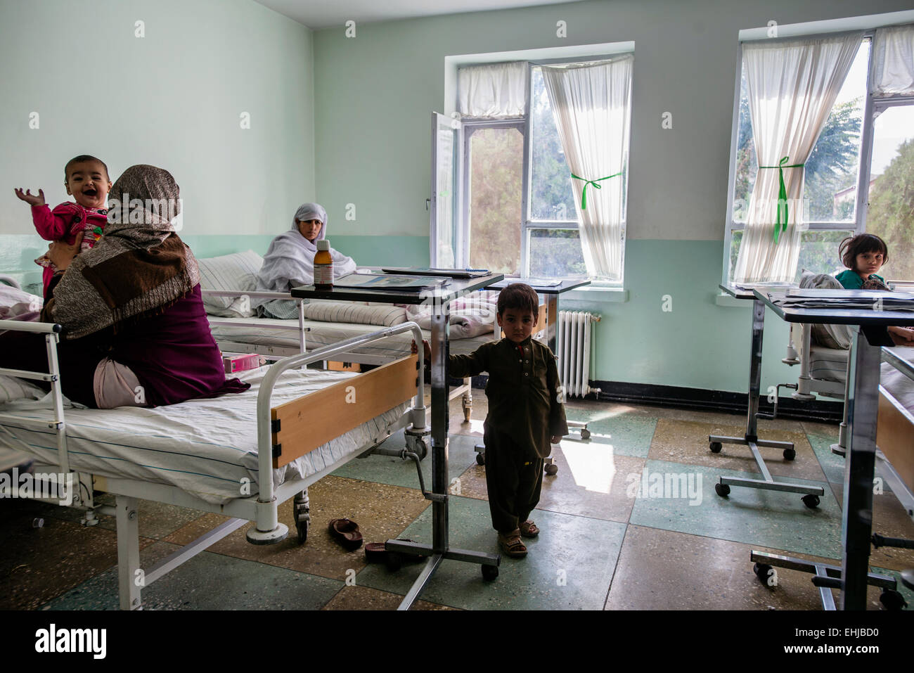Patients in obstetric ward in Central Hospital of Afghan Red Crescent ...