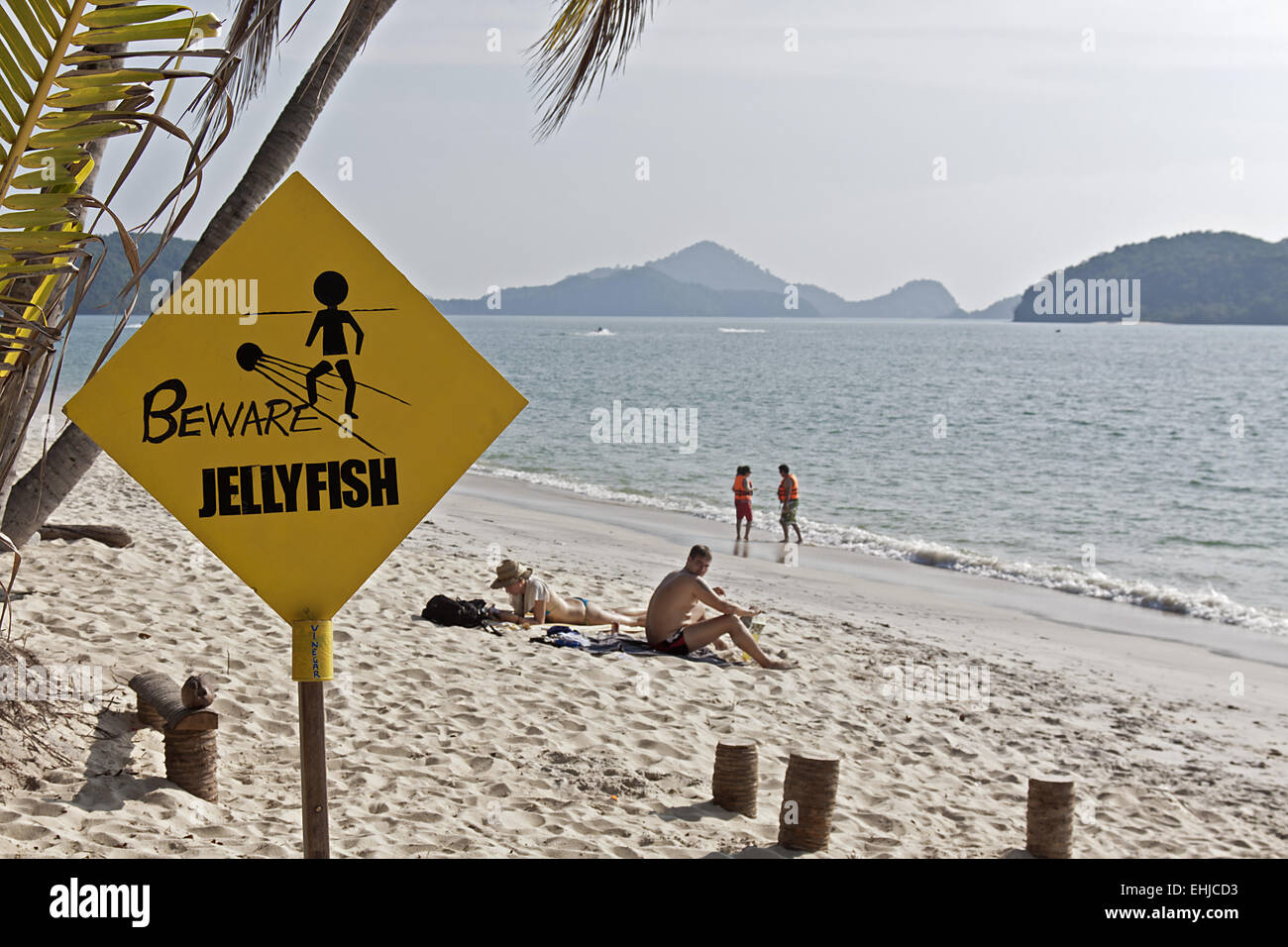 Beware jellyfish sign hi-res stock photography and images - Alamy