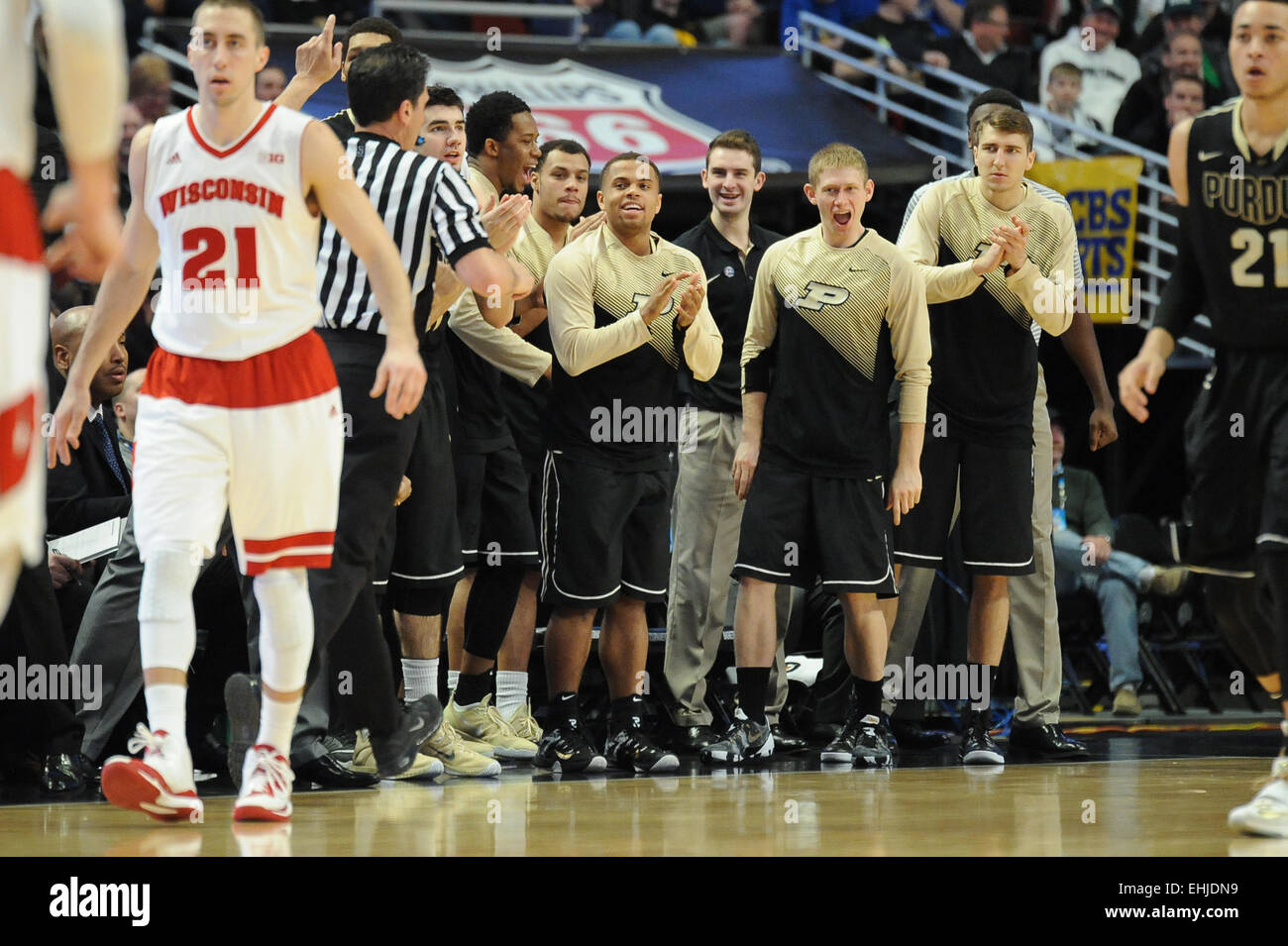 Ncaa purdue basketball team hi-res stock photography and images - Alamy