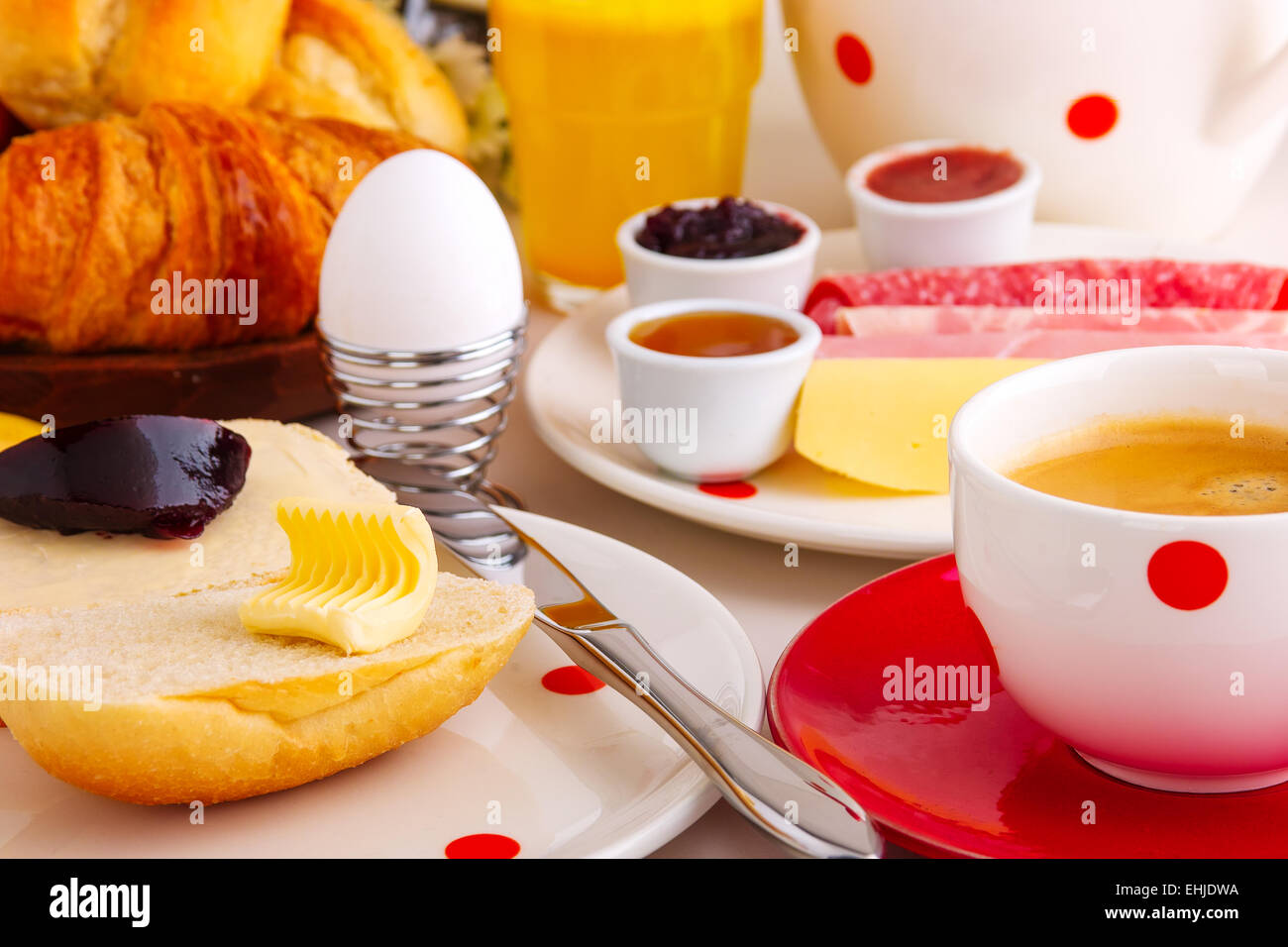 Continental pastries hi-res stock photography and images - Alamy