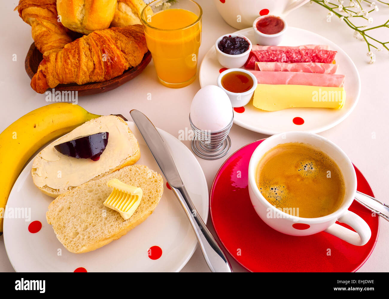 Continental pastries hi-res stock photography and images - Alamy