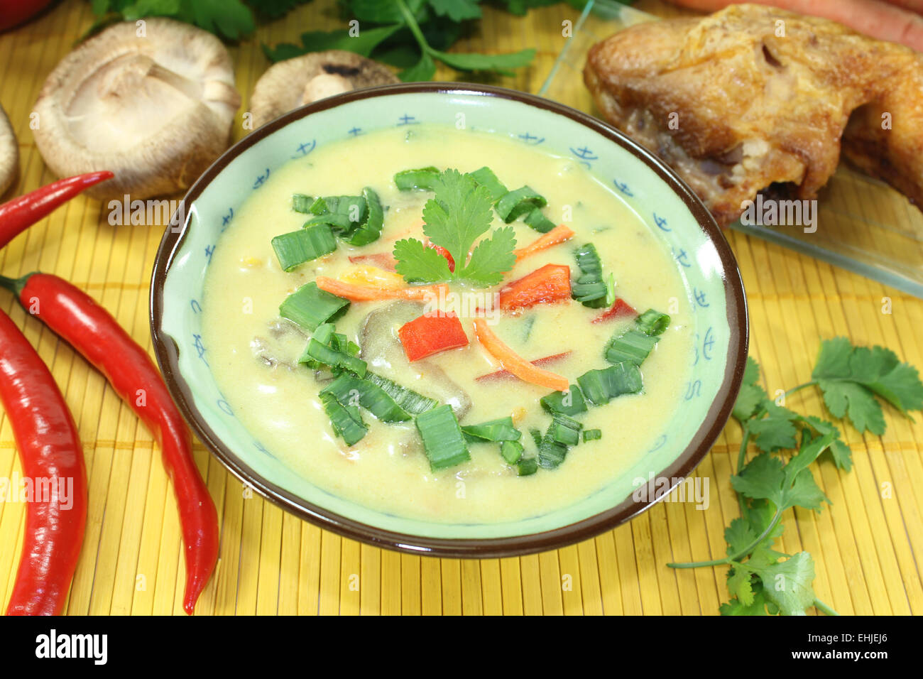 Chicken curry soup hi-res stock photography and images - Alamy