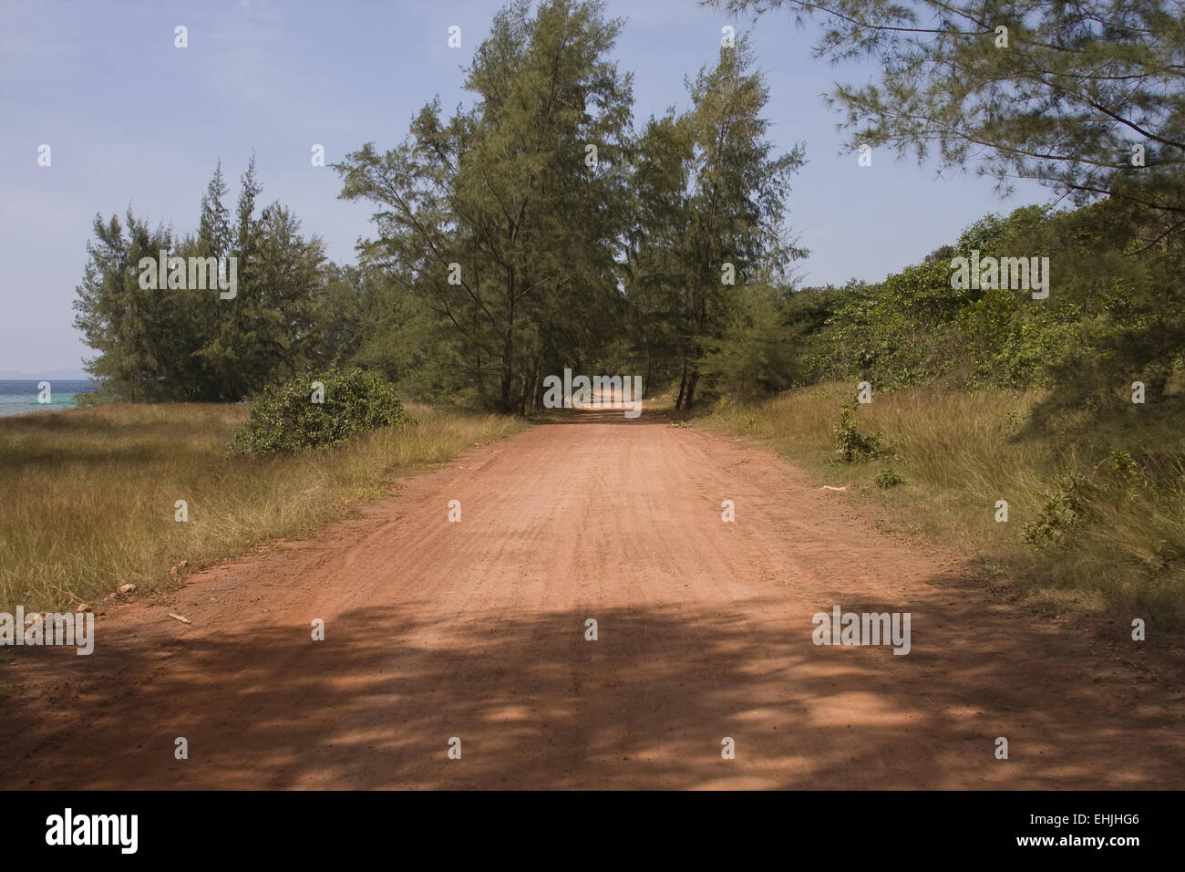 Red dust road dirt hi-res stock photography and images - Alamy