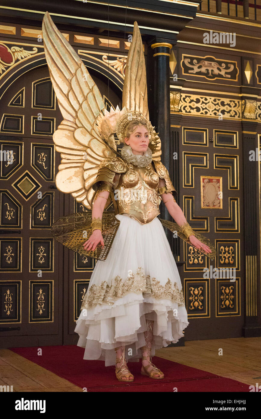 Sarah macrae hi-res stock photography and images - Alamy