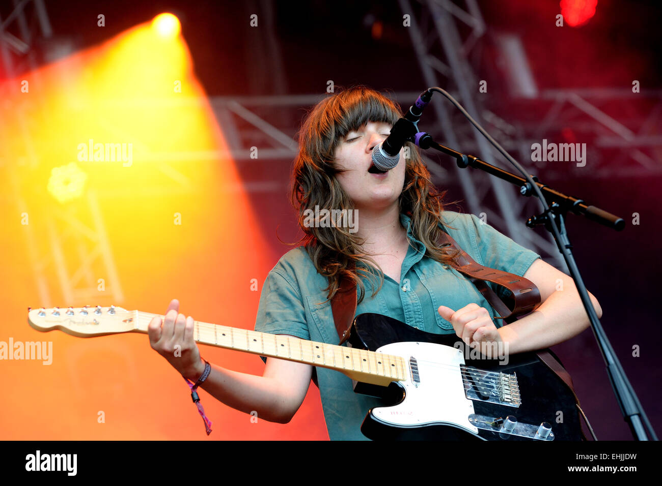 Courtney barnett show hi-res stock photography and images - Alamy