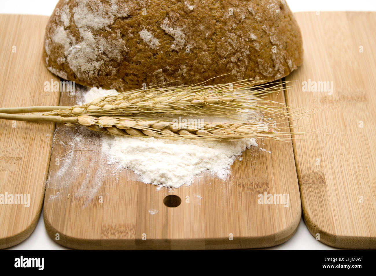 Bread with wheat and flour Stock Photo - Alamy