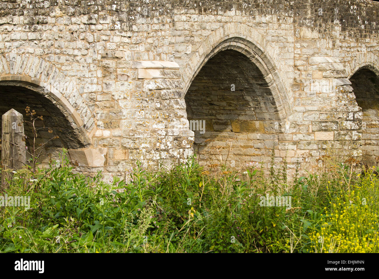 Teston Bridge over the River Medway between Teston and West Fairleigh ...