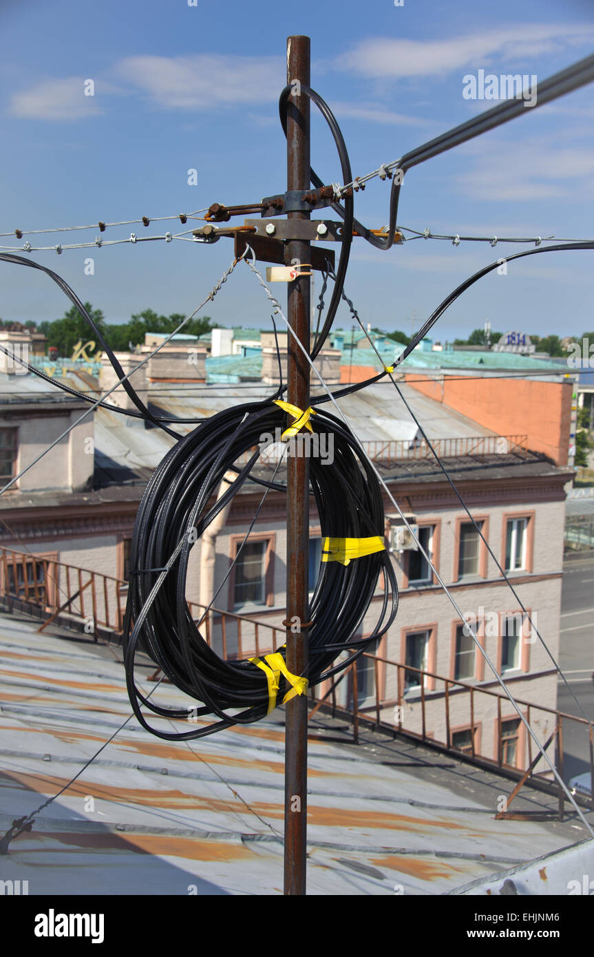 Rooftop Antenna Stock Photos & Rooftop Antenna Stock Images - Alamy