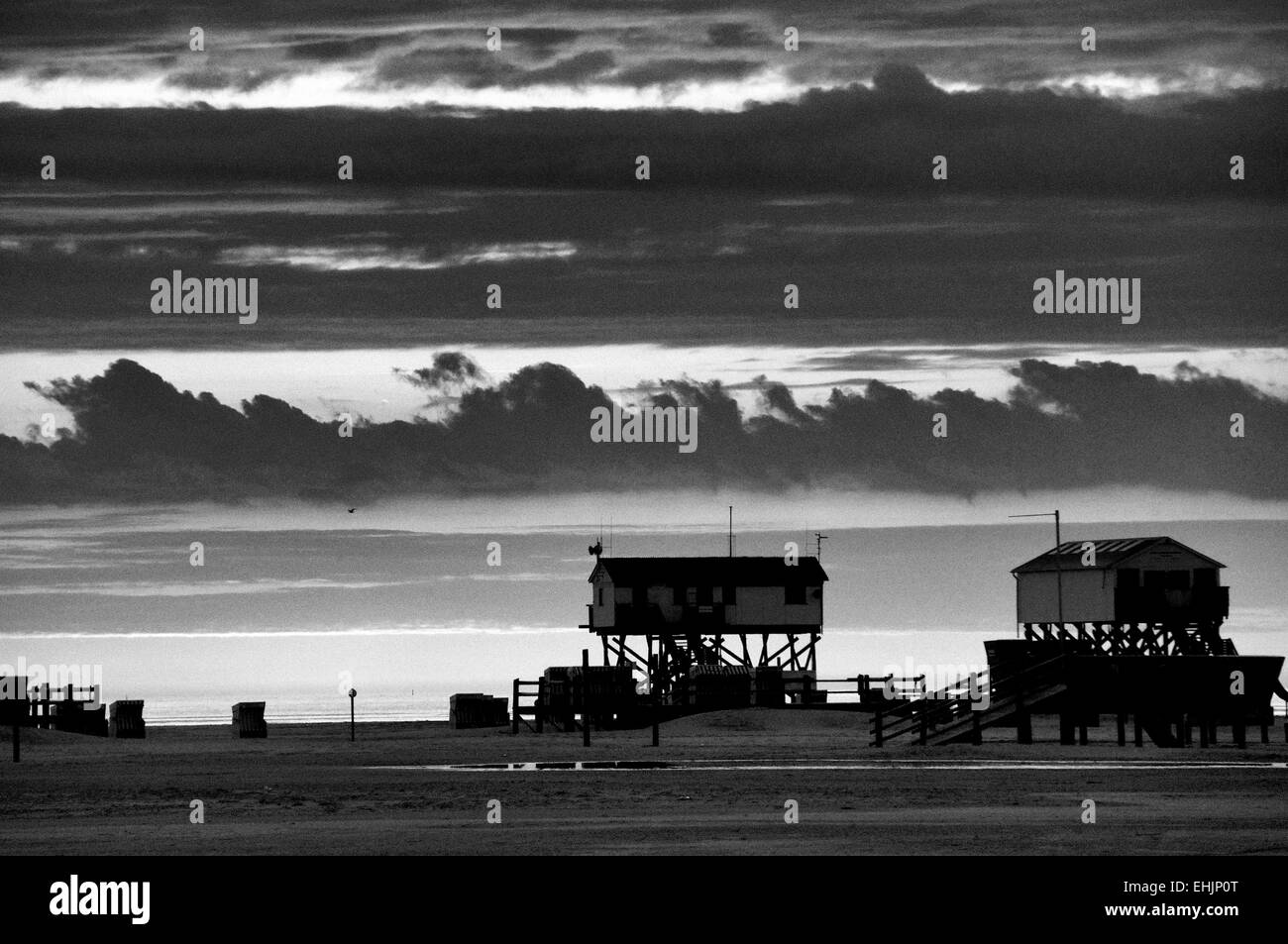 North strand Black and White Stock Photos & Images - Alamy