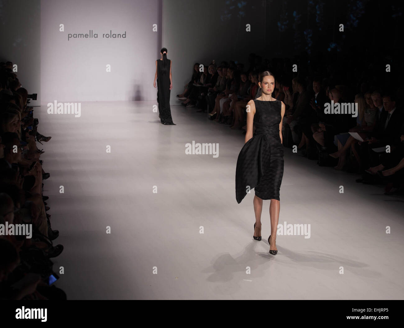 Mercedes-Benz New York Fashion Week Spring 2015 - Pamela Roland ...