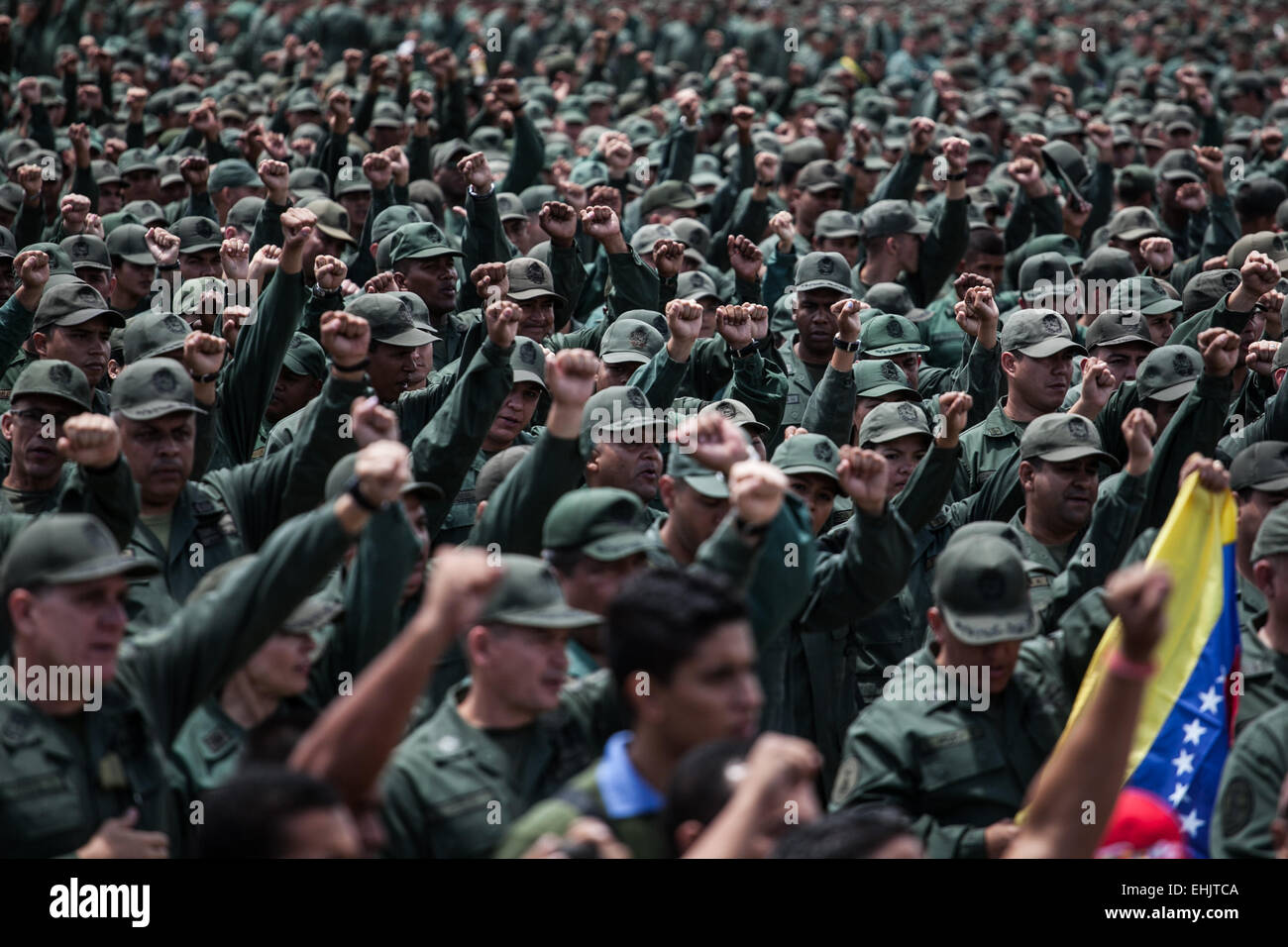 Caracas venezuela soldiers march hi-res stock photography and images ...