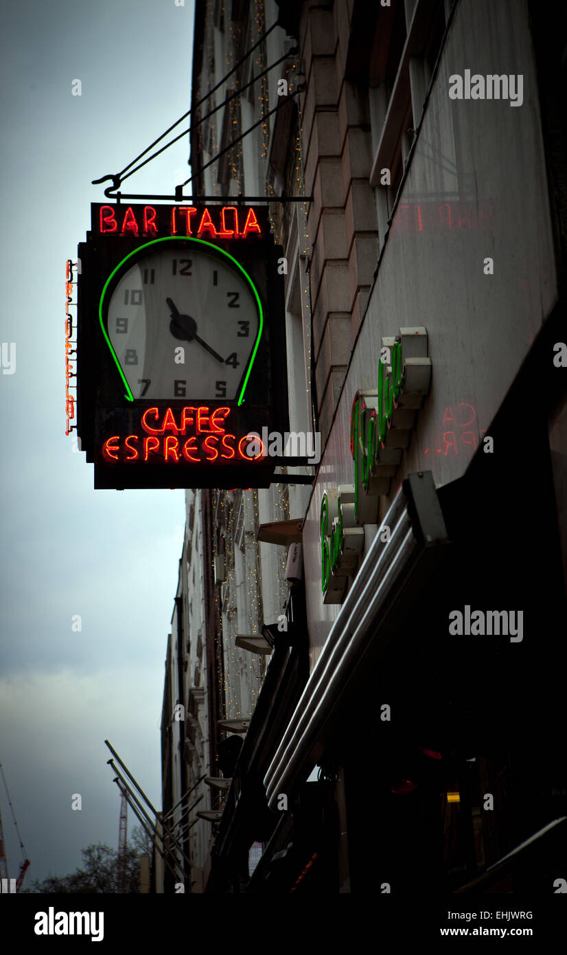 Cafe italia hi-res stock photography and images - Alamy