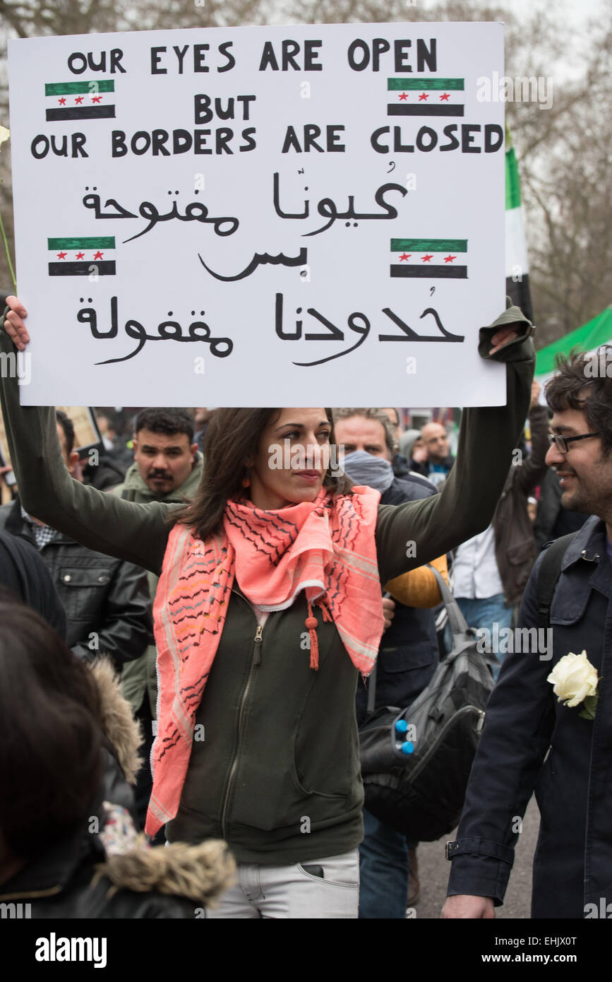 London,UK, 14th March 2015 : Hundreds of syrians assembly at Marble ...