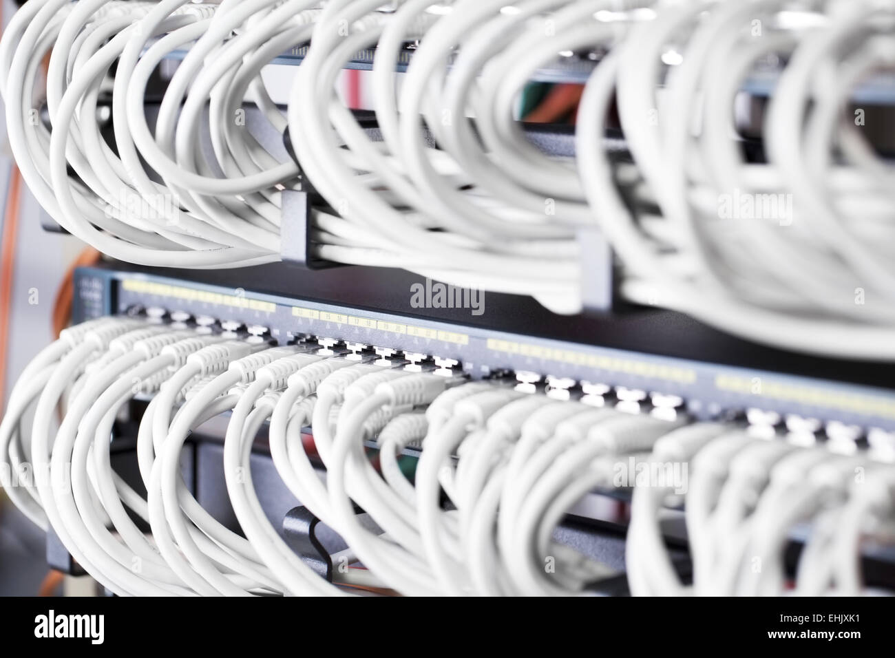 Network switch hi-res stock photography and images - Alamy