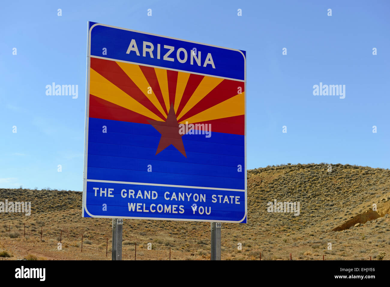 Arizona state welcome sign Stock Photo - Alamy