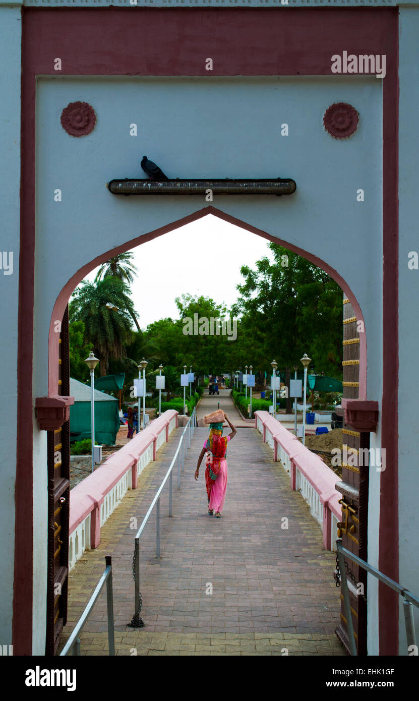 Hard labor hi-res stock photography and images - Alamy