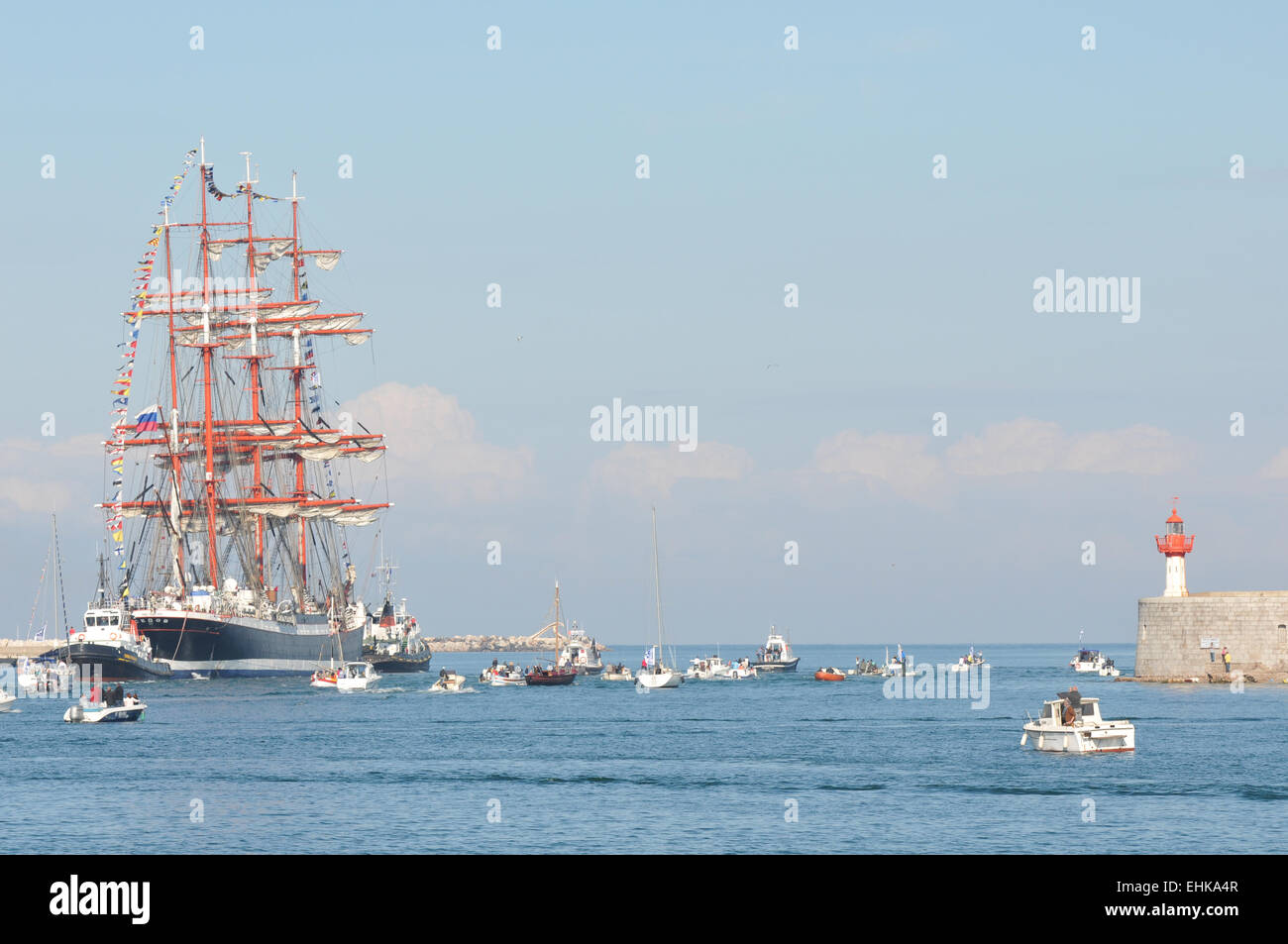 Wing rigging hi-res stock photography and images - Alamy