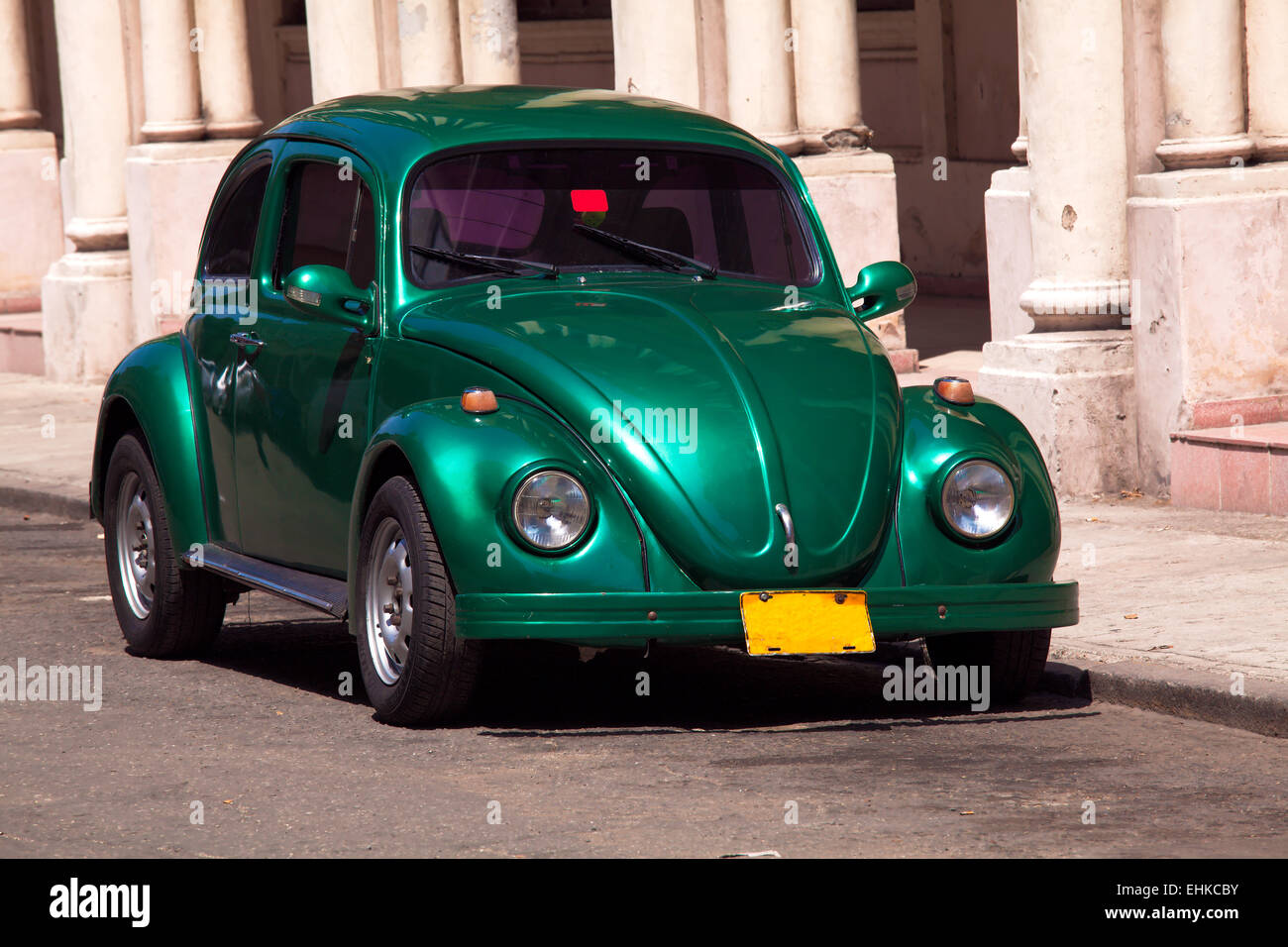 Vintage green car hi-res stock photography and images - Alamy